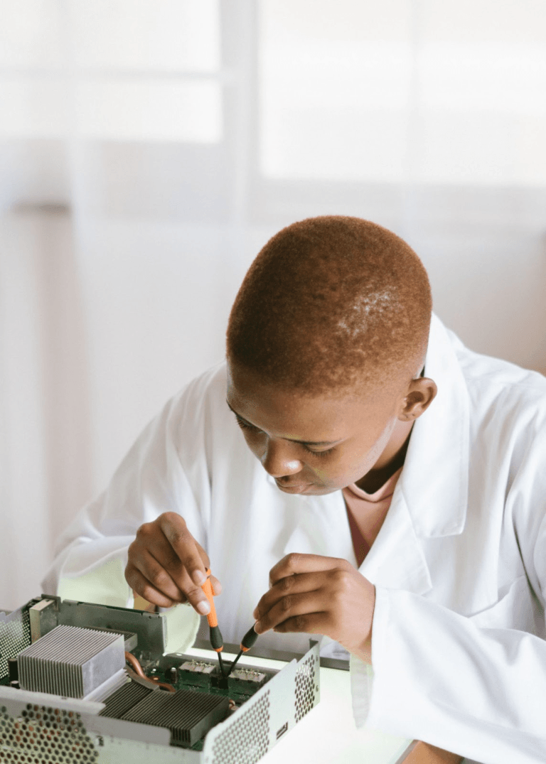Scratch Coding: 10 Benefits of Teaching Kids Scratch Programming